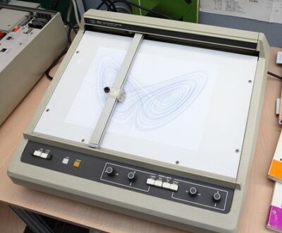 MENGENAL APA ITU MESIN PRINTER PLOTTER DAN LARGE FORMAT PRINTER